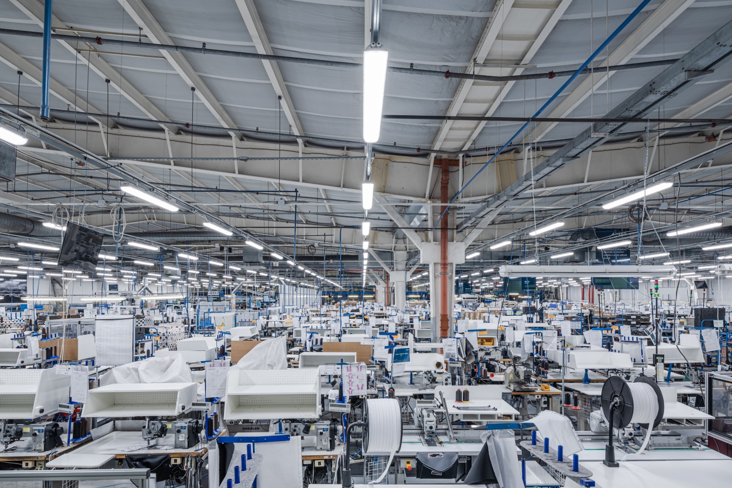 ADIENT - ROUDNICE N. L - Production hall | ARGIA